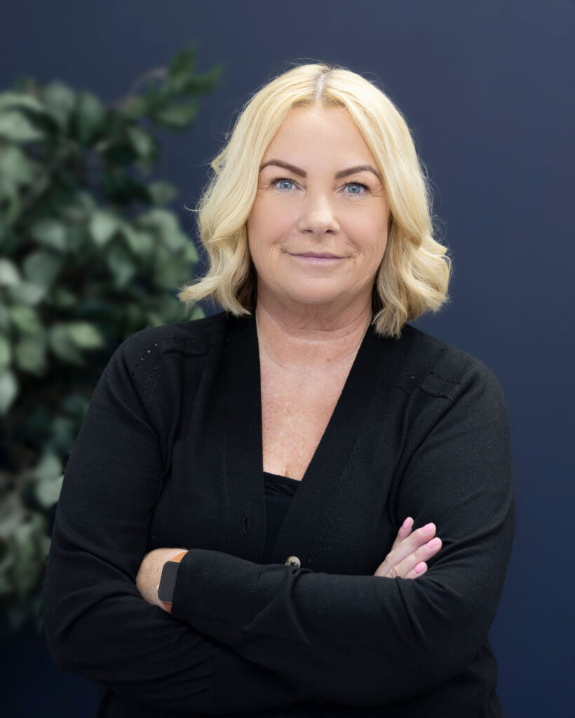 Lisa Guscott - Watkins & Gunn